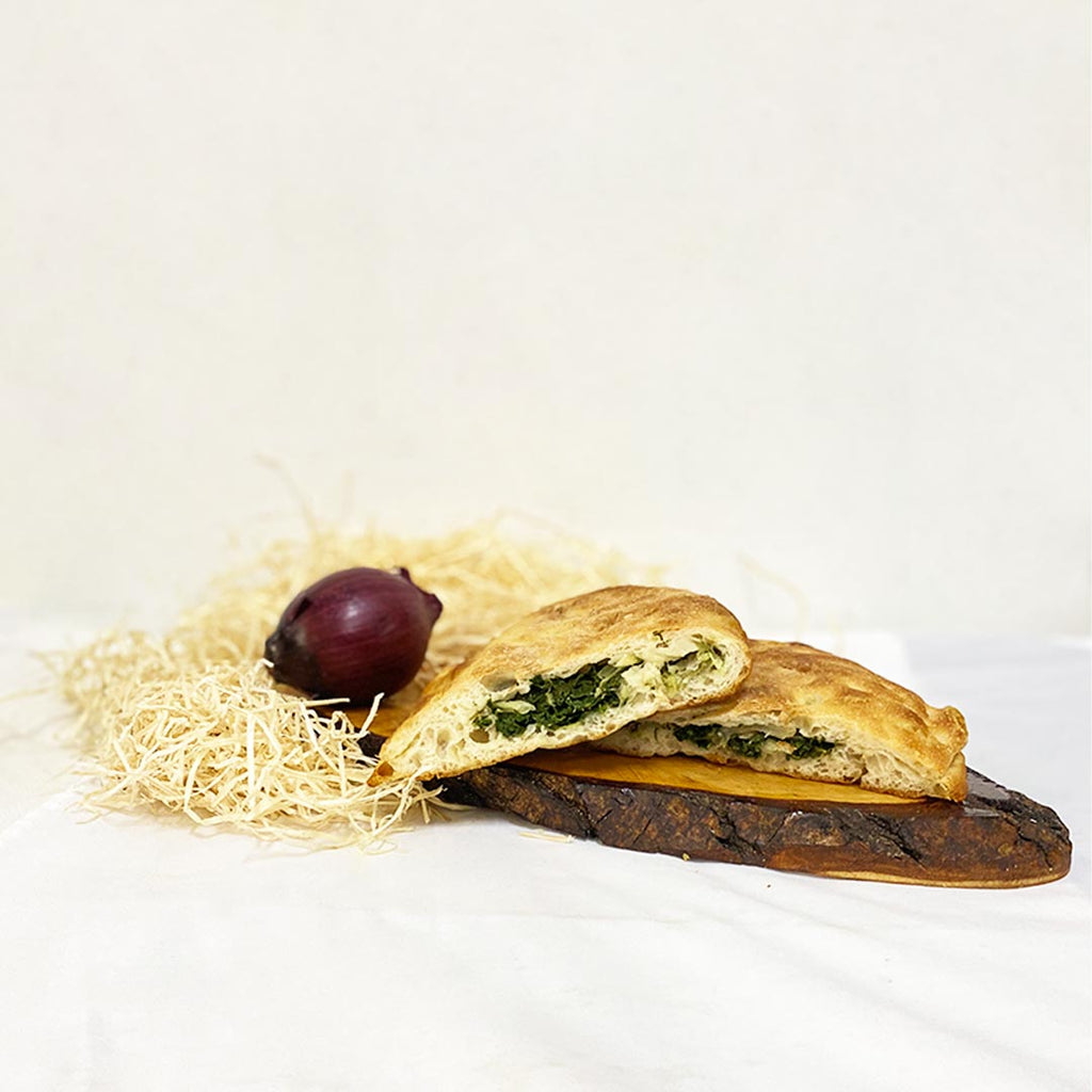 Calzone bieta e cipolla – Lucania in tavola