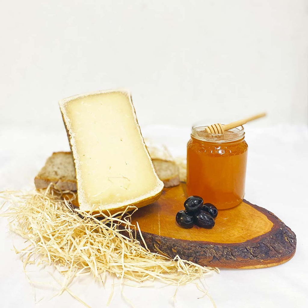 Caprino stagionato – Lucania in tavola